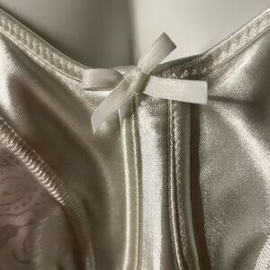 Bali | Intimates & Sleepwear | Bali Bra | Poshmark